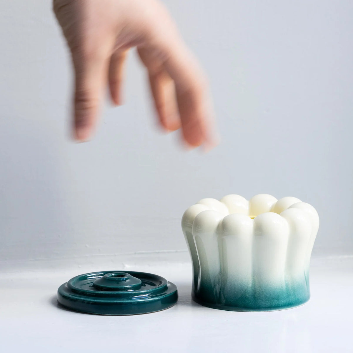 Smoke Flower Daisy – Studio Yono